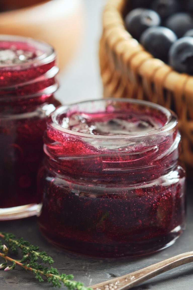 Blueberry Jelly Recipe - Fruity Desserts