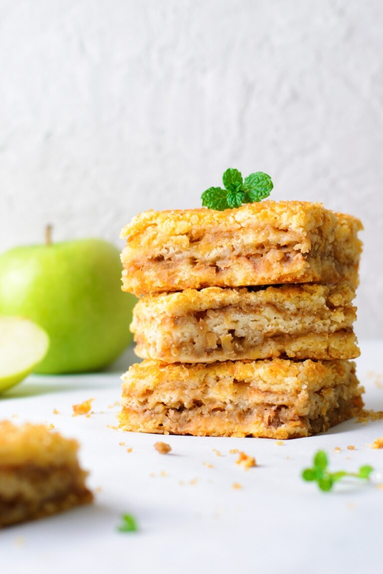 15 Easy Fall Desserts For a Crowd - Fruity Desserts