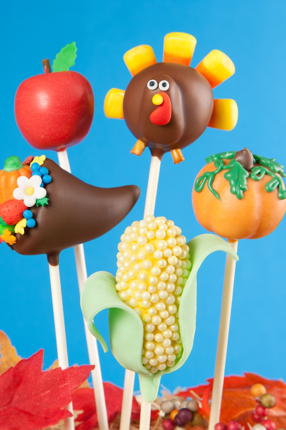 Thanksgiving Cake Pops - Fruity Desserts