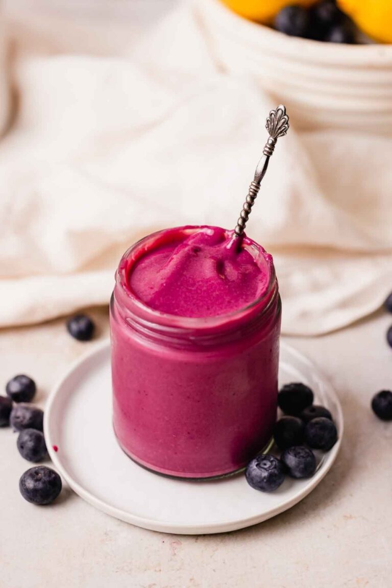 Homemade Blueberry Curd Recipe - Fruity Desserts