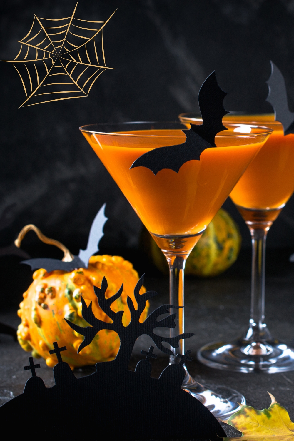 Halloween Pumpkin Orange Cocktail - Fruity Desserts