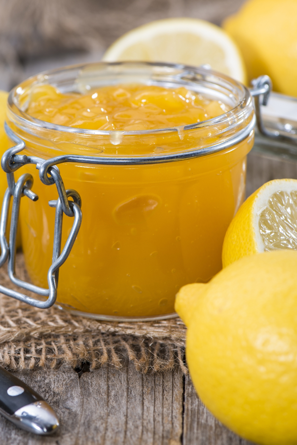 Italian Lemon Jam - Fruity Desserts