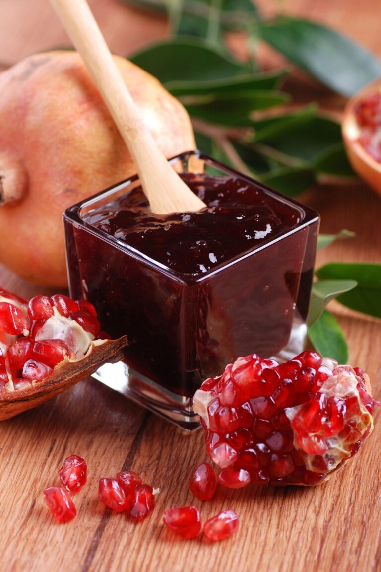 Pomegranate Jam Recipe - Fruity Desserts