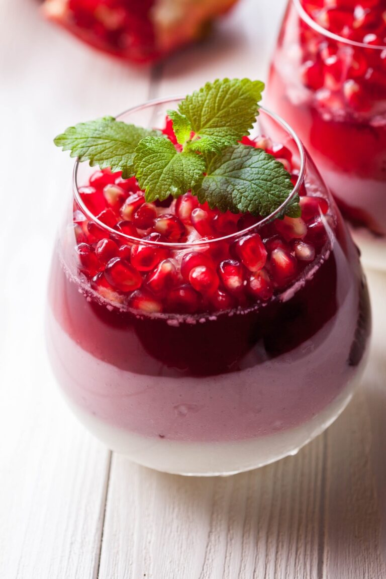 Pomegranate Mousse Recipe - Fruity Desserts