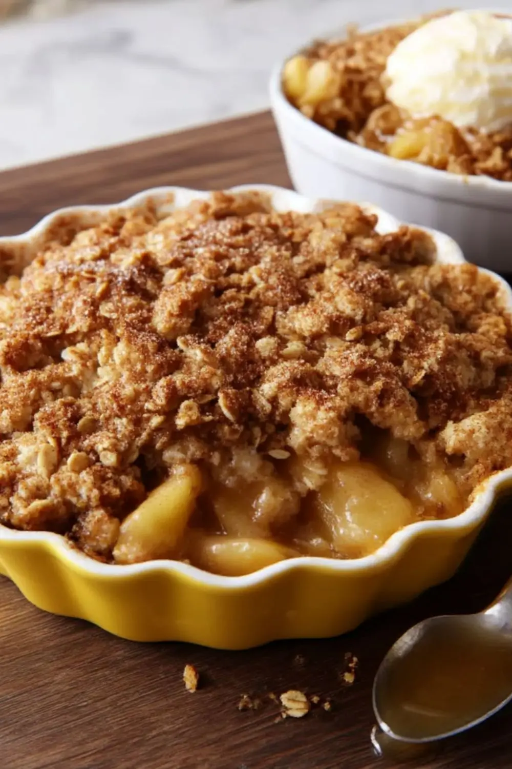 Apple and Pear Crisp Recipe - Fruity Desserts